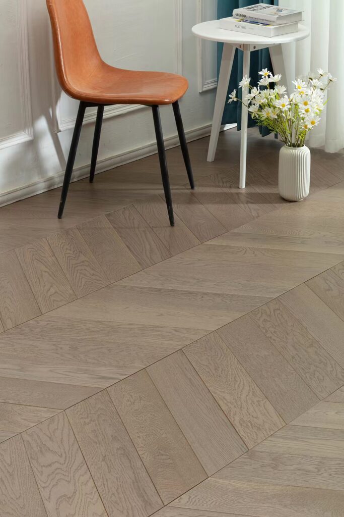 Oak Multiply Chevron Engineered flooring – Remettefloor – China Design ...